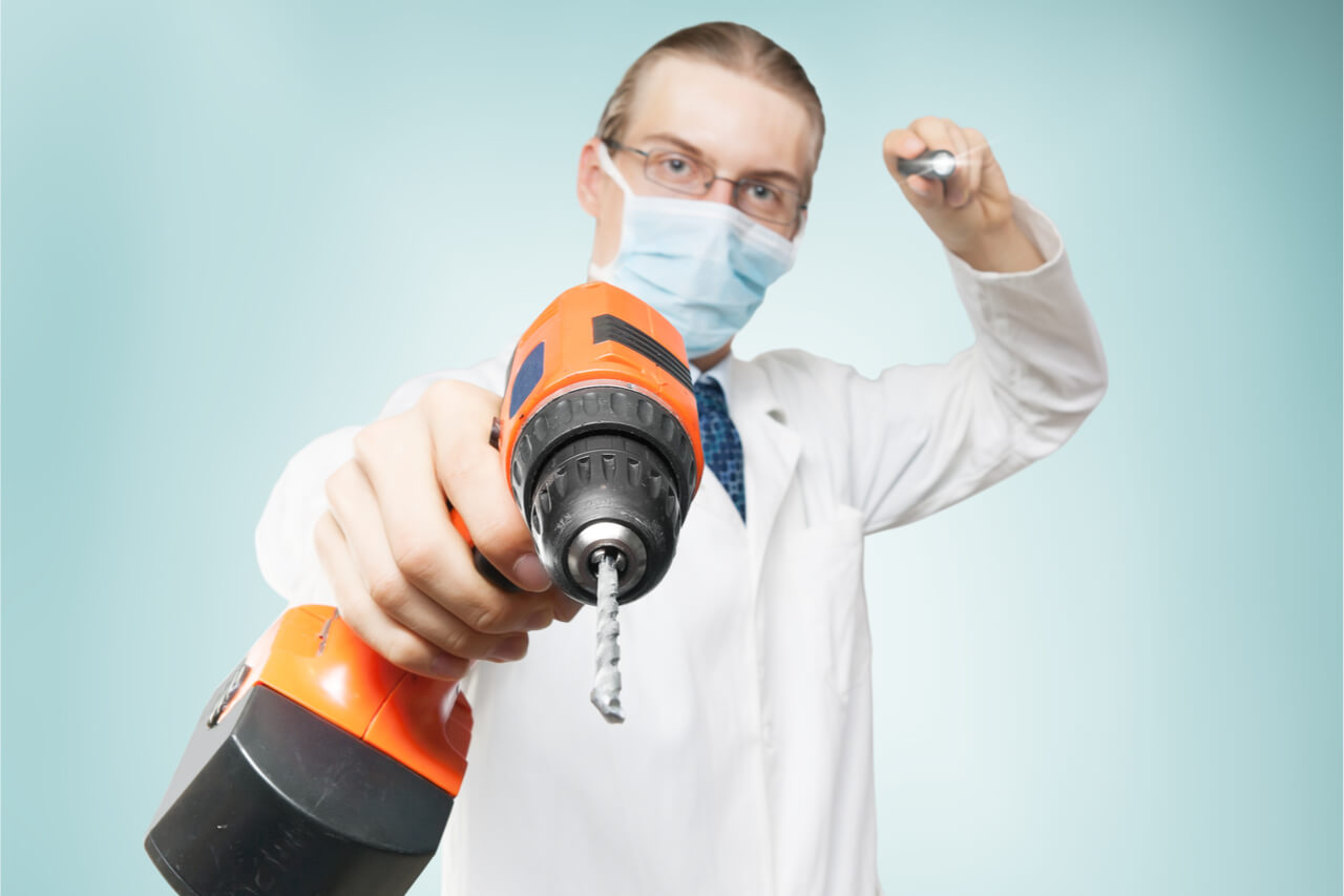 5 warning signs of a bad dentist you need to know | Stroke Belt